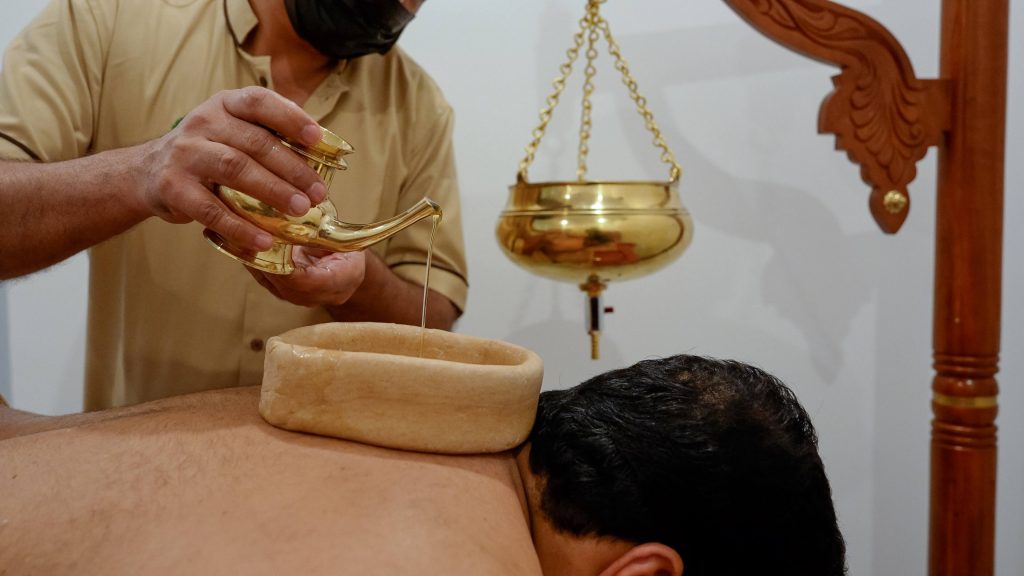 Greeva Vasti - Punarjani Ayurvedic Clinic